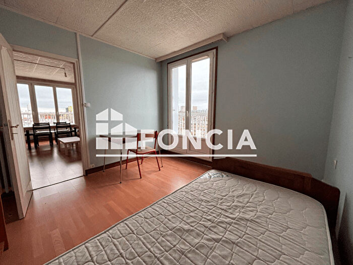 Appartement à vendre - Quartiers Nord-Ouest, Villejean - 4 pièces - 3 chambres