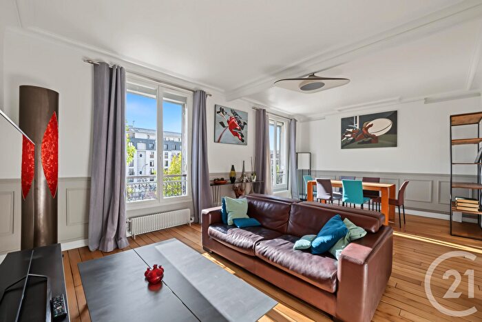 Appartement 3 pièces à Issy-les-Moulineaux, Centre-ville, Corentin Celton, Les Varennes, à vendre