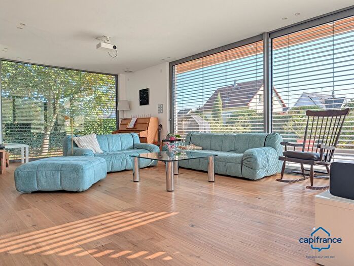 Maison à vendre - Blotzheim - 9 pièces - 6 chambres