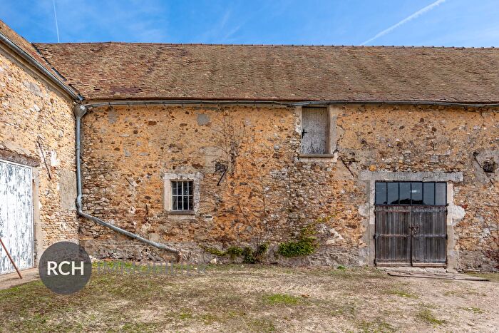 Maison 7 pièces à Garancières, à vendre