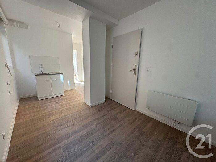 Saint-André-de-lEure : Appartement 2 pièces à louer