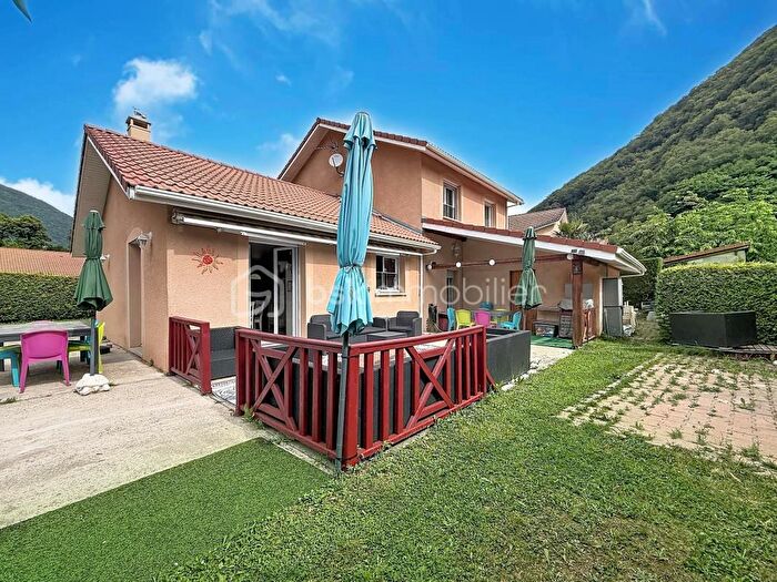 Maison 5 pièces à vendre à Vizille