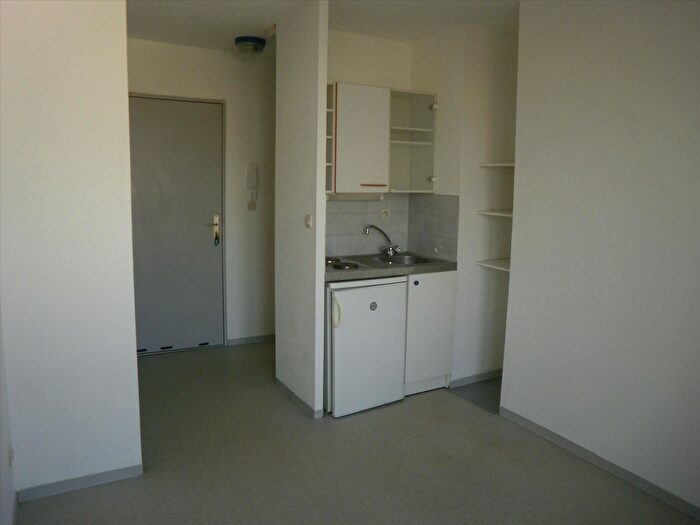 Appartement 1 pièce à Albi, à louer
