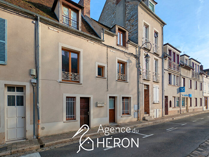 Maison à vendre - Nemours, Centre-ville - 5 pièces - 3 chambres