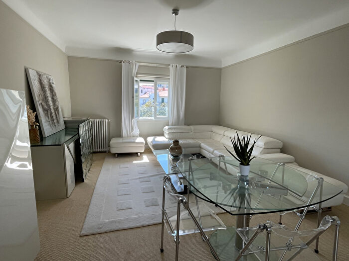 Appartement à vendre - Biarritz, Centre-ville Est - 2 pièces - 1 chambre