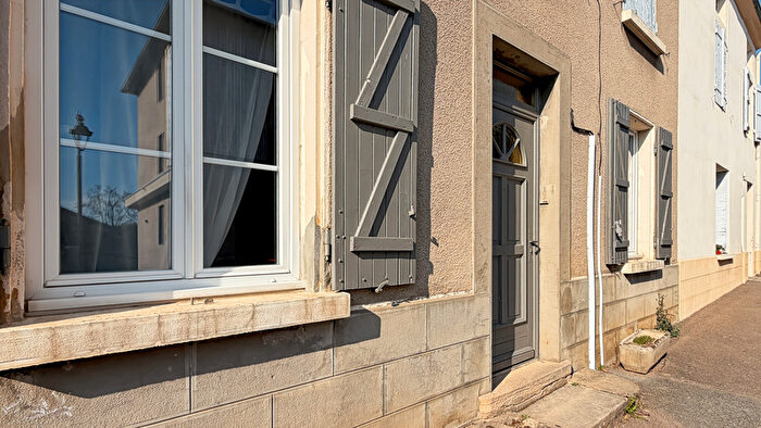 Maison à vendre - Semur-en-Brionnais - 6 pièces - 4 chambres