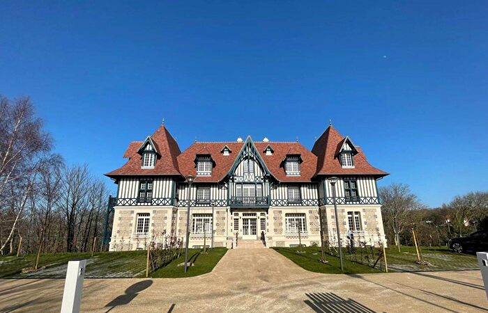 Appartement à louer - Trouville-sur-Mer - 2 pièces - 1 chambre