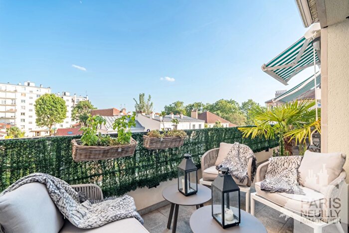 Courbevoie, Bécon : Appartement 4 pièces à vendre