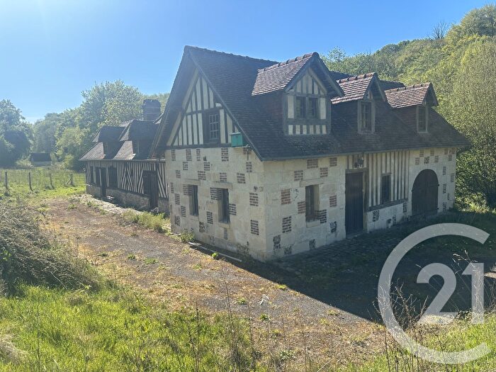 Saint-Martin-de-Bienfaite-la-Cressonnière : Maison 7 pièces à vendre