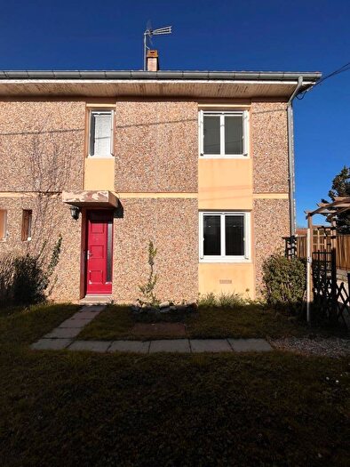 Maison à louer - Blaye - 4 pièces - 3 chambres