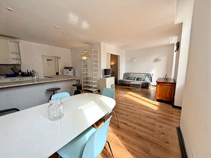 Appartement 2 pièces à vendre - Marseille 6ème, Cours julien, Notre-Dame-des-Monts