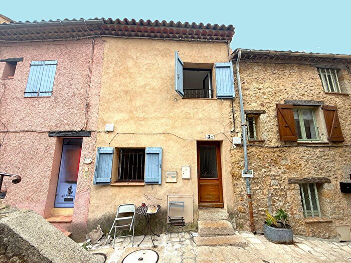 Appartement à louer - Callian - 2 pièces - 1 chambre