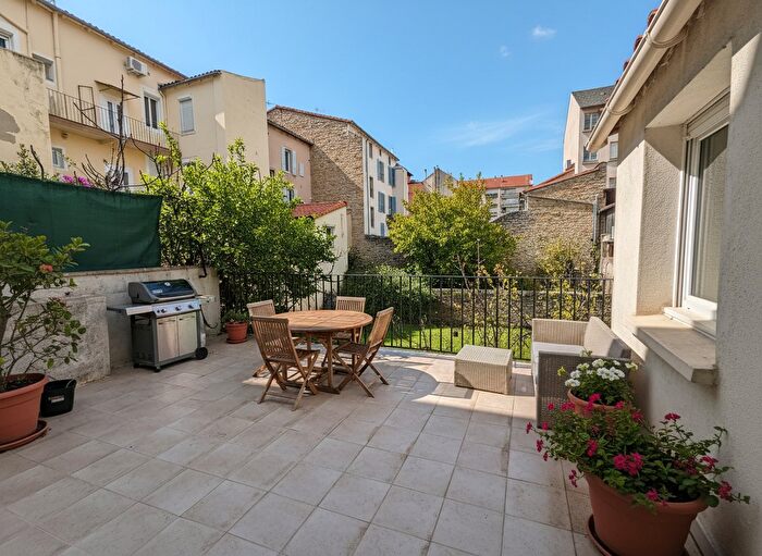 Appartement à vendre - Millau, République, Beauregard, Cales - 4 pièces - 3 chambres