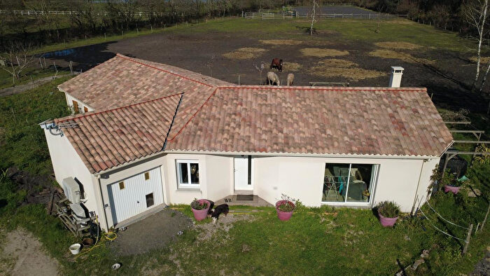 Maison à vendre - Arsac - 5 pièces - 4 chambres