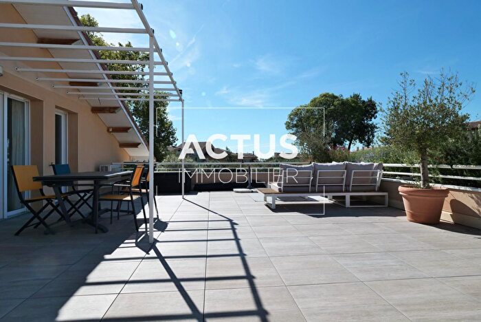 Salon-de-Provence, Hautes Viougues, Saint-Come, Pavillon : Appartement 4 pièces à vendre