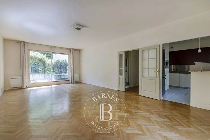 Appartement 4 pièces à louer à Neuilly-sur-Seine, Parc de Neuilly