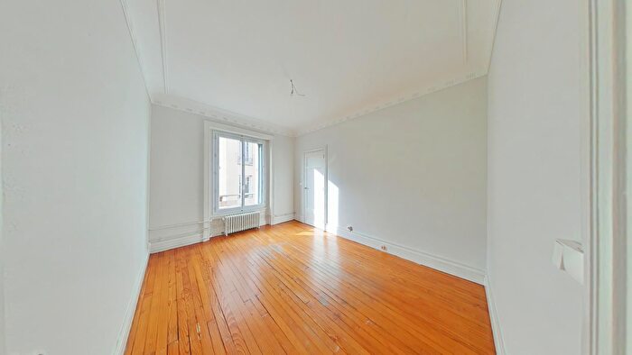 Appartement à louer - Saint-Étienne, Tardy, Colline des Pères, Bizillon - 1 pièce