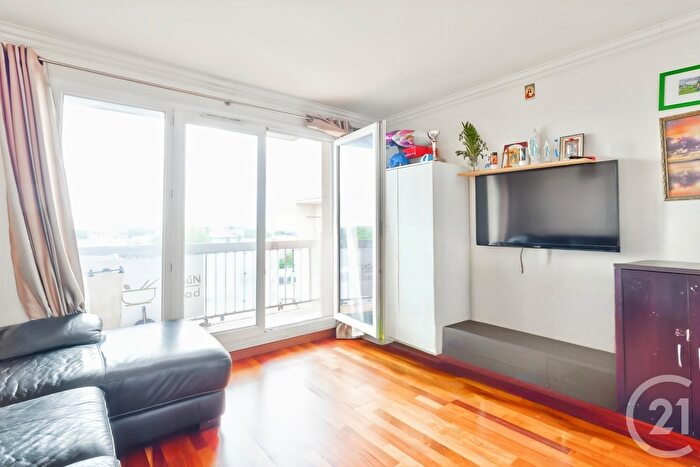 Appartement à vendre - Aubervilliers, Firmin Génier, Sadi Carnot - 3 pièces - 2 chambres
