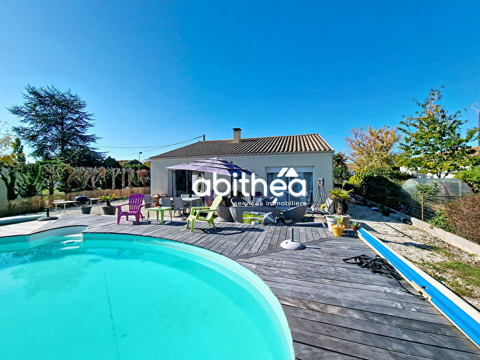 Maison à vendre - Mortagne-sur-Gironde - 4 pièces - 2 chambres