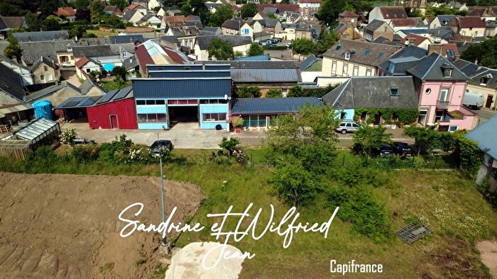 Saint-André-de-l'Eure : Maison 10 pièces à vendre