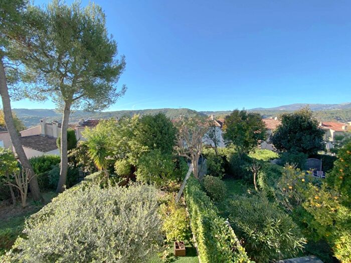 Maison à louer - Esperes, Villeneuve-Loubet - 3 pièces - 2 chambres