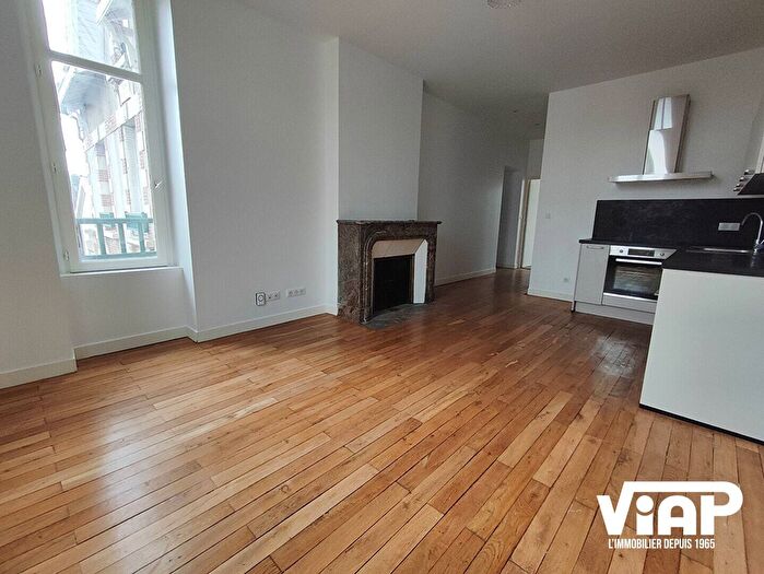 Appartement à louer - Émailleurs, Limoges - 3 pièces - 2 chambres