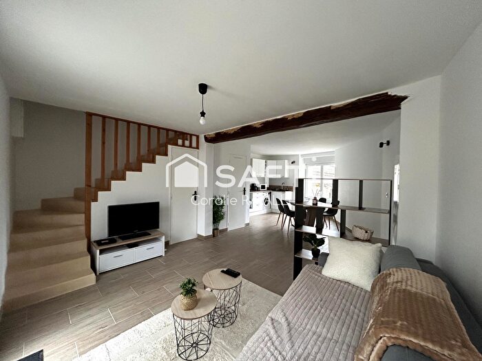 Maison à vendre - Roullet-Saint-Estèphe - 4 pièces - 2 chambres