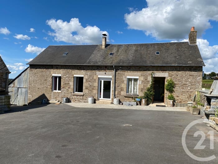 Pontmain : Maison 5 pièces à vendre