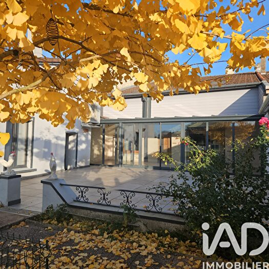 Maison à vendre - Sivry-sur-Meuse - 6 pièces - 4 chambres