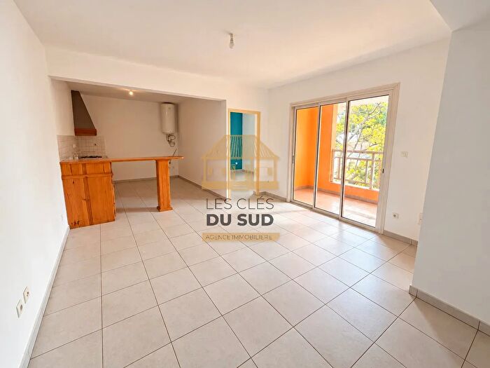 Appartement 3 pièces à louer - L'Étang-Salé, Centre-ville, Ravine Sheunon
