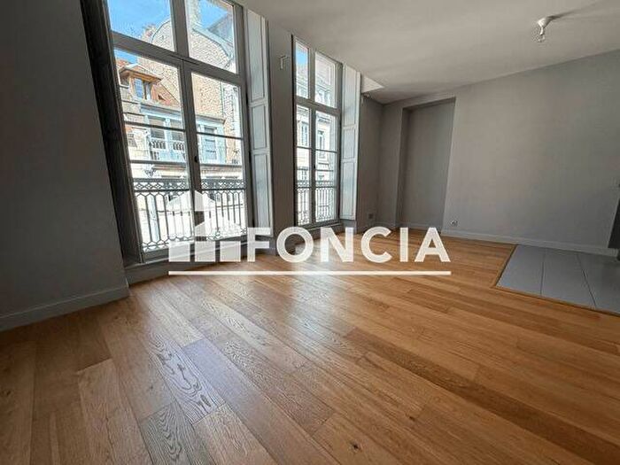 Centre, Chapelle des Buis, Besançon : Appartement 1 pièce à louer