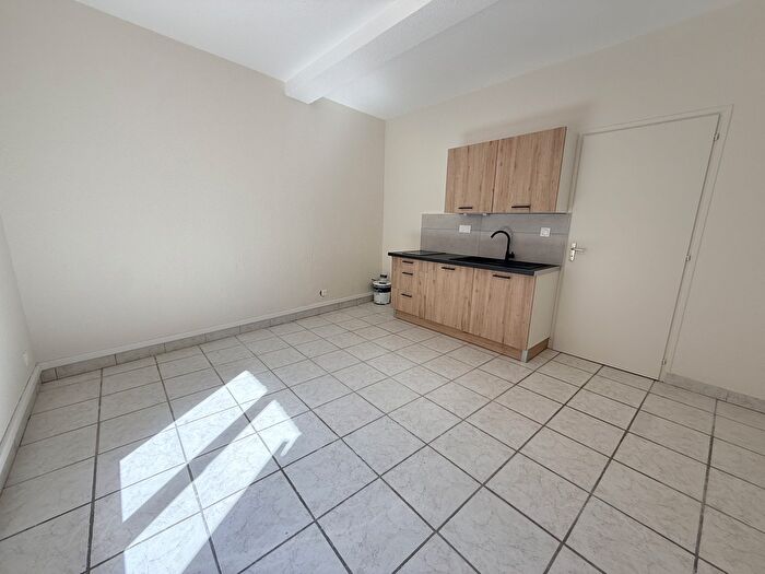 Appartement 1 pièce à La Côte-Saint-André, à louer