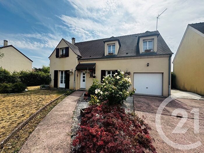 Maison 6 pièces à Angervilliers, à vendre
