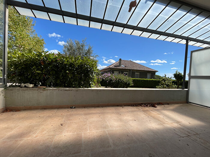 Appartement à louer - Aubenas, Les Oliviers, Combegayre, Glacière - 2 pièces - 1 chambre