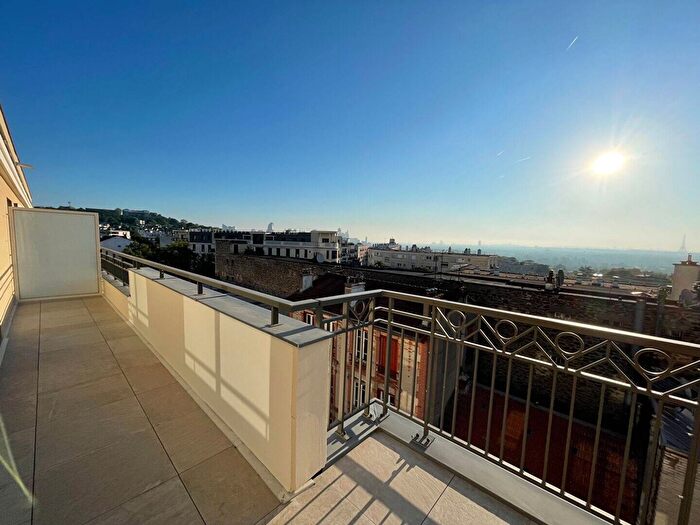 Appartement 2 pièces à Plateau Ouest, Suresnes, à louer