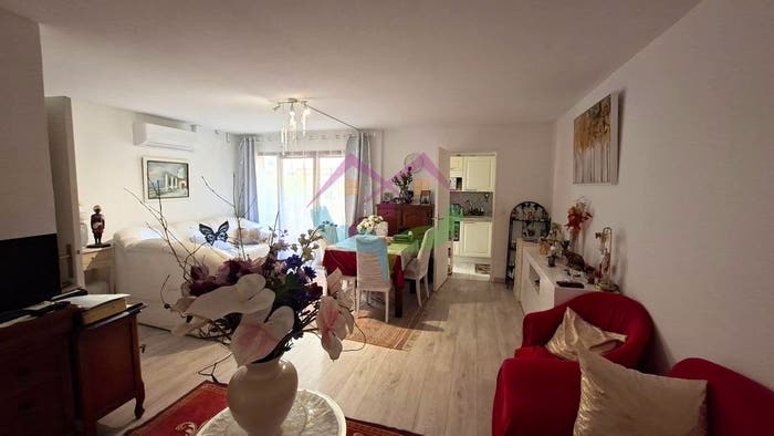 Appartement 2 pièces à Saint-Raphaël, Santa-Lucia, à vendre