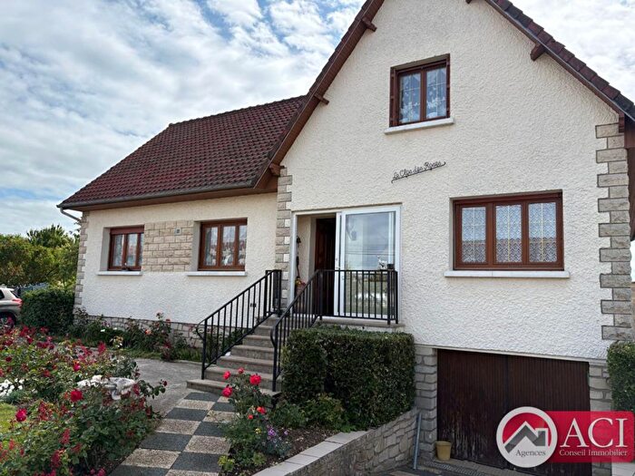Maison 7 pièces à vendre à Bornel