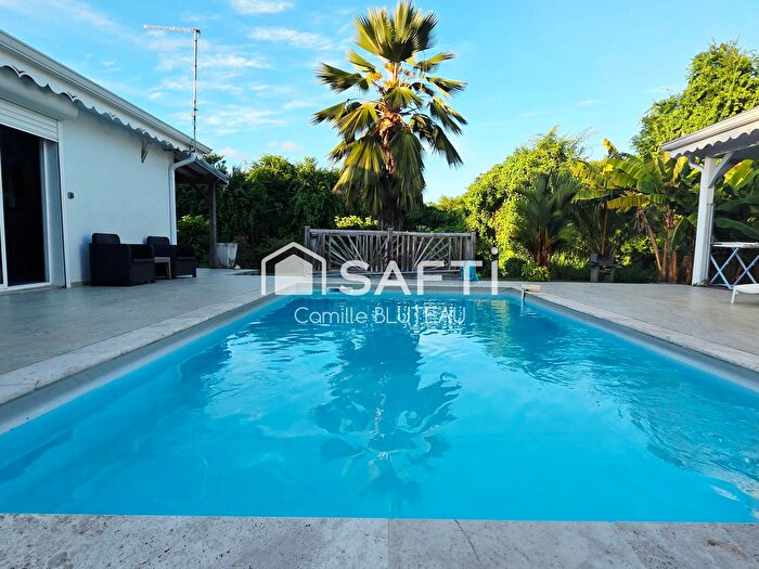 Maison à vendre - Sainte-Anne - 8 pièces - 5 chambres