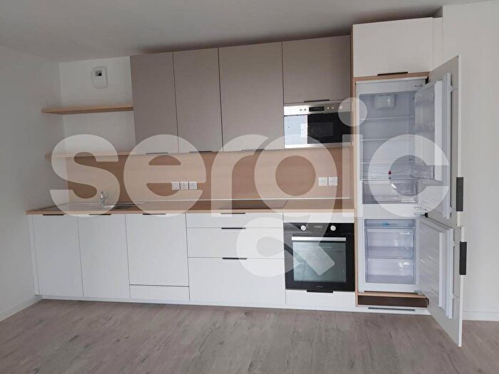 Appartement à louer - Bordeaux - 3 pièces - 2 chambres