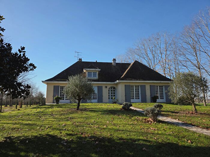 Maison à vendre - Auriac-sur-Dropt - 9 pièces - 4 chambres