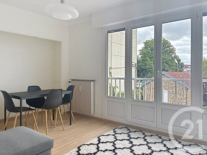 Appartement 3 pièces à louer à Dijon, Montchapet
