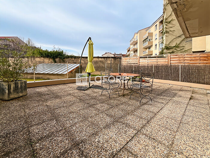 Appartement à vendre - Valence, Le Polygone - 3 pièces - 2 chambres