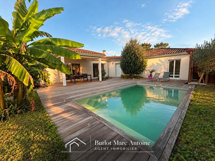 Maison 5 pièces à vendre à Moulis-en-Médoc
