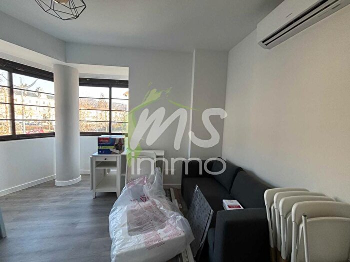 Appartement à louer - Gap, Gap ville - 2 pièces - 1 chambre