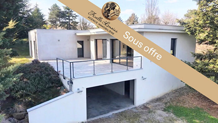 Maison à vendre - Saint-Genis-Laval, Barolles - 5 pièces - 4 chambres