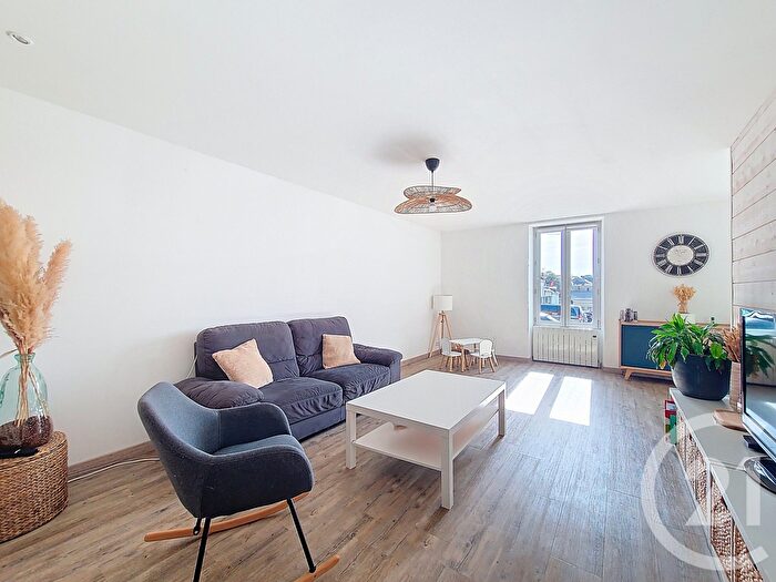 Maison à vendre - Beaupréau - 5 pièces - 2 chambres