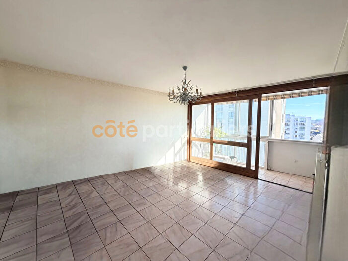 Appartement à vendre - Tarbes, Vugnemale, Martinet - 3 pièces - 2 chambres