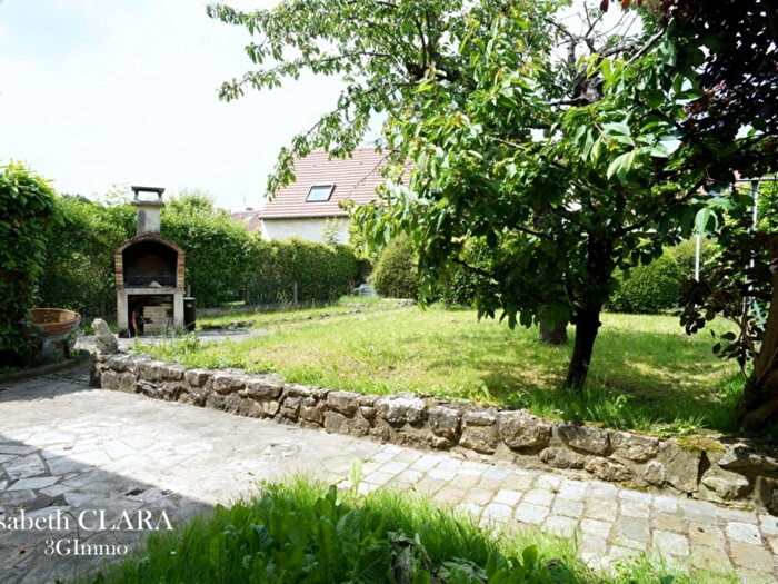 Maison à vendre - Brie-Comte-Robert, Leclerc, Verdun - 5 pièces - 4 chambres