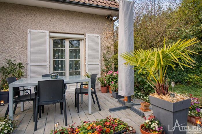 Maison à vendre - Plaisir, Aqueduc - 6 pièces - 4 chambres