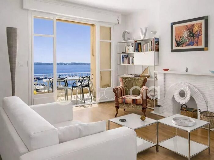 Cannes, Suquet : Appartement 3 pièces à vendre